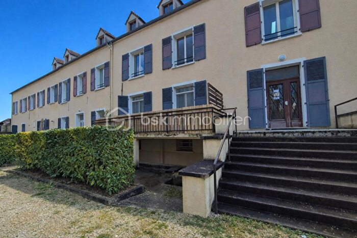 Appartement à vendre - Fontenay-le-Vicomte - 3 pièces - 2 chambres