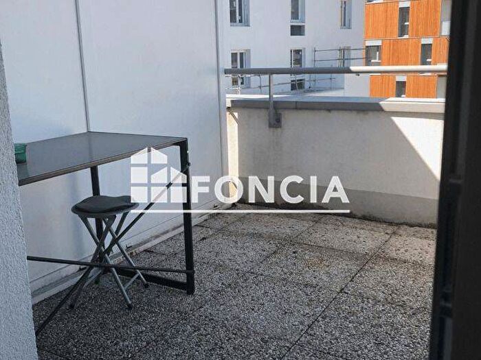 Saint Maurice-Pellevoisin, Lille - Appartement 3 pièces à louer
