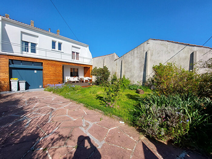 Maison à vendre - Rochefort, Faubourg Nord, Stade Philaudrie - 4 pièces - 3 chambres