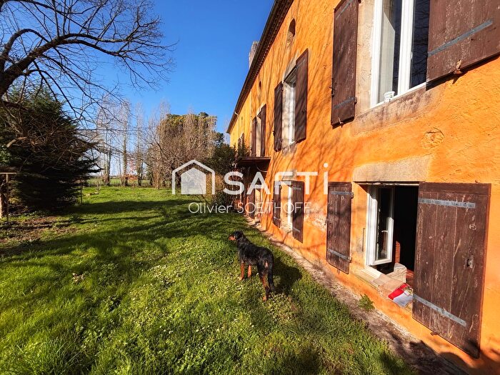 Maison à vendre - Varès - 7 pièces - 5 chambres
