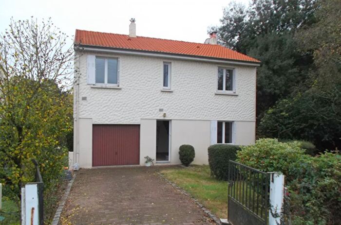 Maison à louer - Basse-Goulaine - 4 pièces - 3 chambres