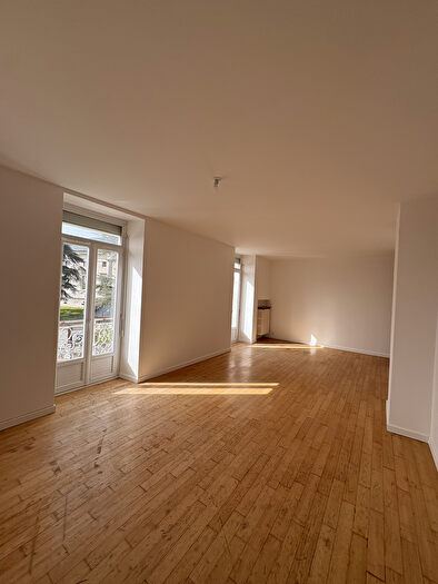 Appartement à louer - Rodez, Centre historique, Vieux-Rodez - 3 pièces - 2 chambres