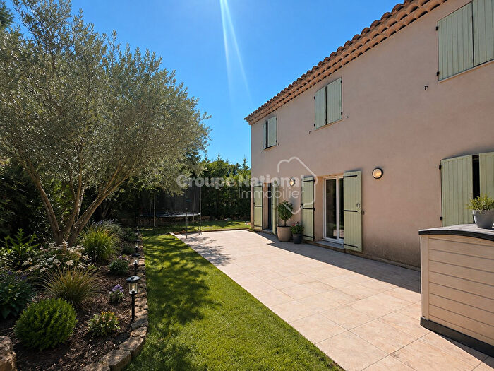 Maison 4 pièces à Vinon-sur-Verdon, à vendre
