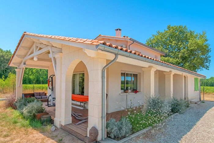 Maison à vendre - Saint-Genès-de-Fronsac - 4 pièces - 3 chambres