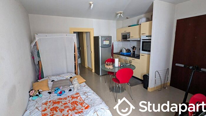 Appartement à louer - Ballainvilliers, Clermont-Ferrand - 1 pièce