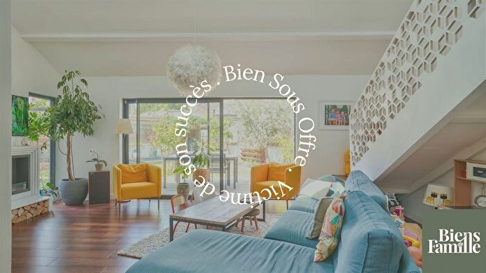 Maison à vendre - Colombes, La Petite Garenne - 6 pièces - 4 chambres