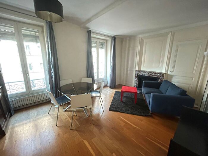 Appartement 2 pièces à louer - Saint Louis, Lyon 7ème arrondissement