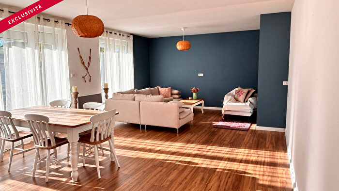 Maison 5 pièces à Civray, à vendre