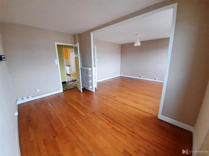 Appartement à louer - Clermont-Ferrand, Les Landais, Fontaine du Bac, La Pardieu - 3 pièces - 2 chambres