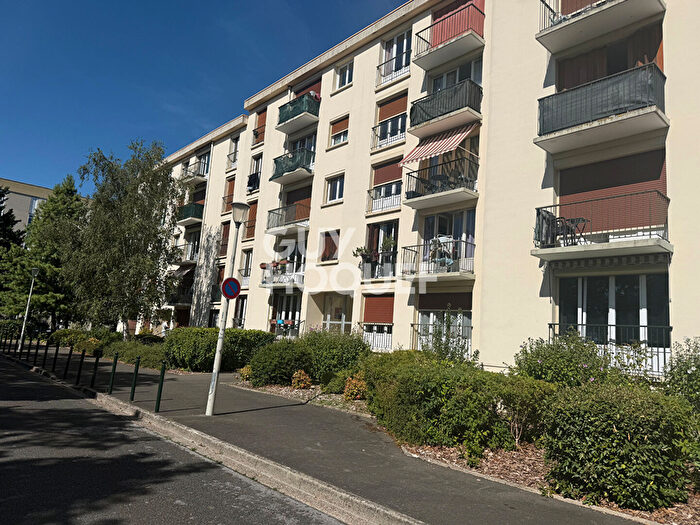 Appartement 4 pièces à vendre à Compiègne, Les Jardins