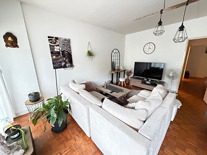 Pau, Centre-ville : Appartement 3 pièces à louer