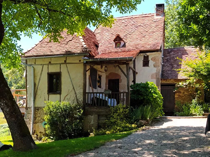 Maison à vendre - Bannes - 6 pièces - 4 chambres