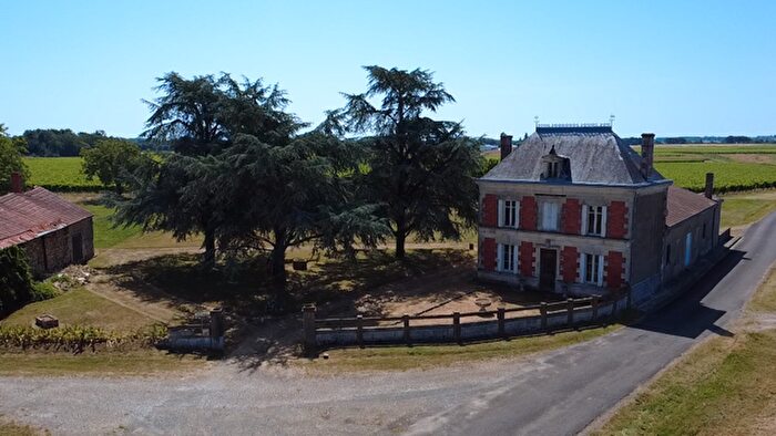 Cozes - Maison 17 pièces à vendre