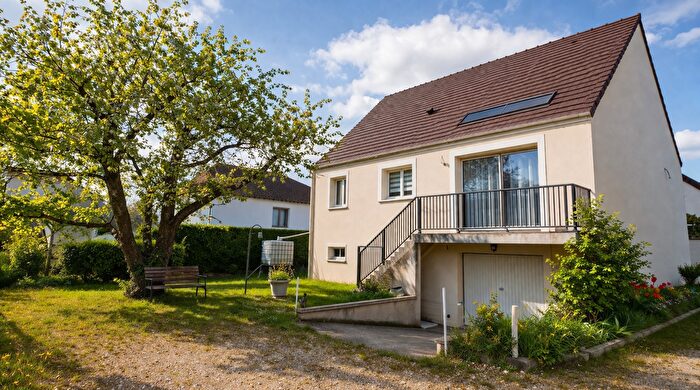 Maison à vendre - Mézières-sur-Seine - 4 pièces - 2 chambres