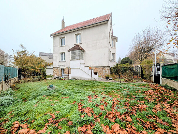 Appartement à vendre - Villemomble, Marnaudes - 4 pièces - 3 chambres