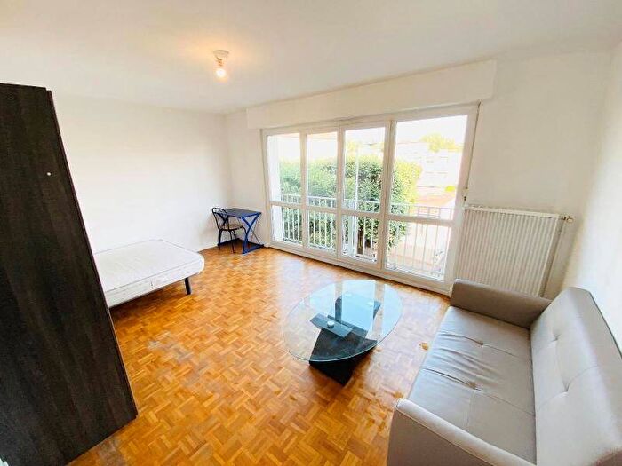 Centre Nord, Mâcon - Appartement 1 pièce à louer