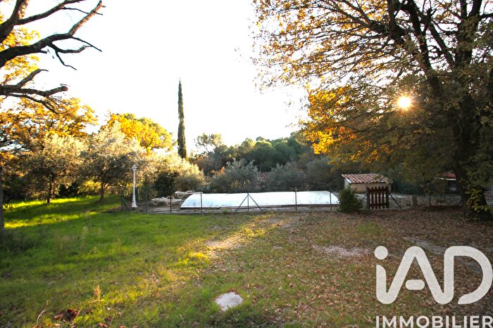 Maison à vendre - Éguilles - 6 pièces - 3 chambres