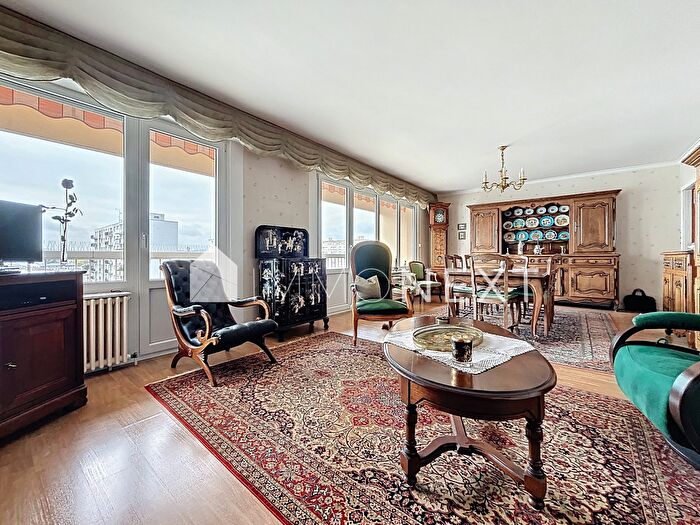 Appartement à vendre - Thionville, Briquerie - 6 pièces - 4 chambres