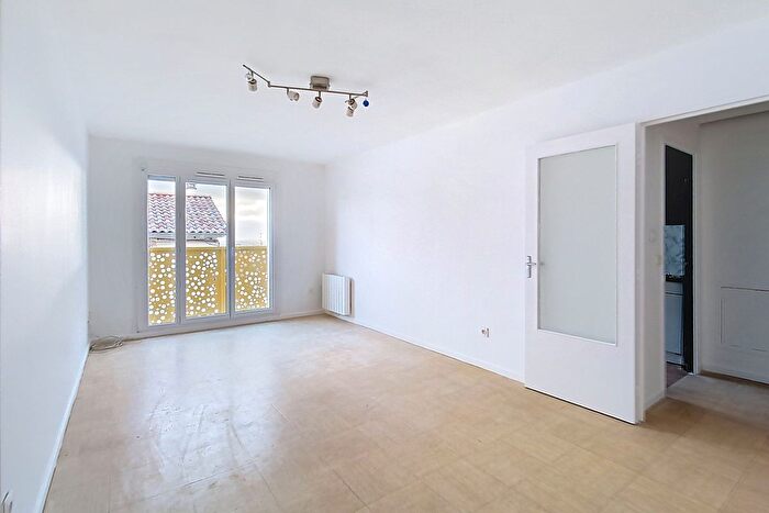 Appartement à vendre - Villié-Morgon - 3 pièces - 2 chambres