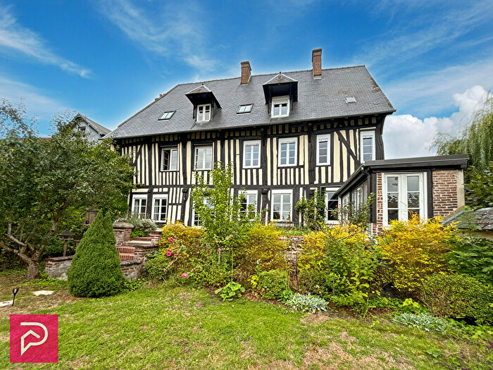 Maison 9 pièces à Bernay, à vendre