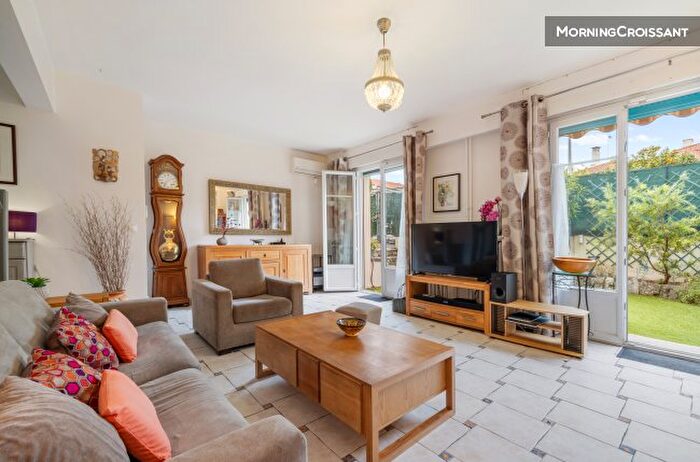 Appartement à louer - Nice, Fabron - 4 pièces - 3 chambres