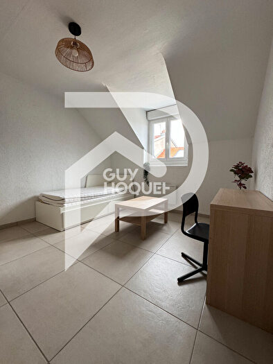 Reims, Europe, Chemin Vert : Appartement 1 pièce à louer