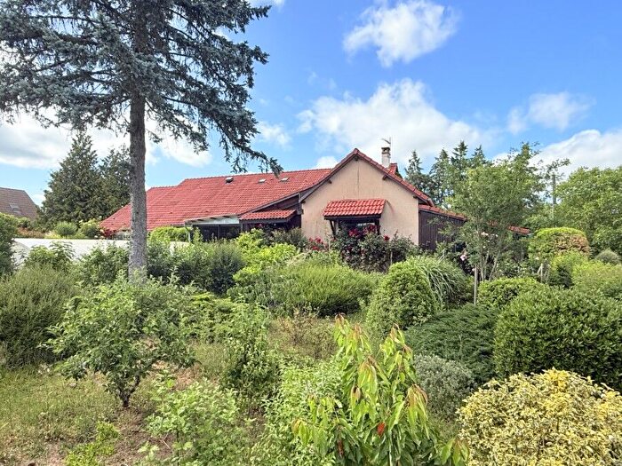 Saulieu : Maison 7 pièces à vendre