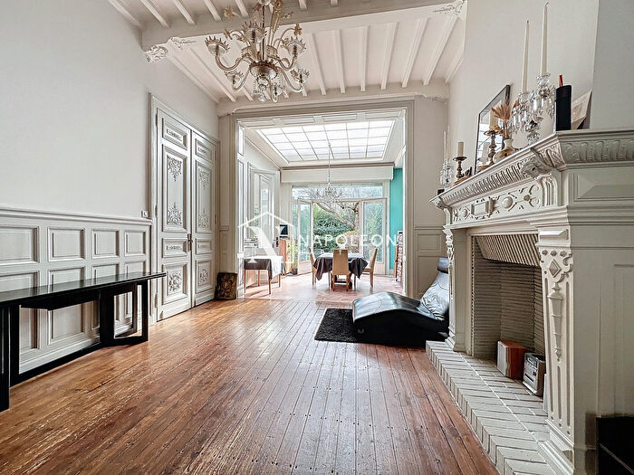 Maison à vendre - Lille, Vauban, Esquermes - 7 pièces - 6 chambres