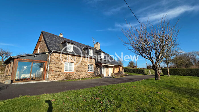 Maison à vendre - Saint-Ovin - 7 pièces - 4 chambres