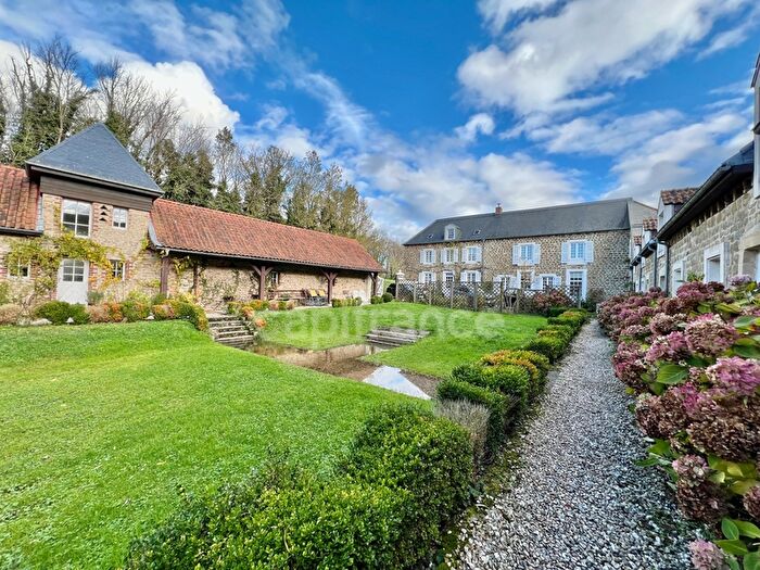 Maison à vendre - Saint-Léonard - 9 pièces - 17 chambres