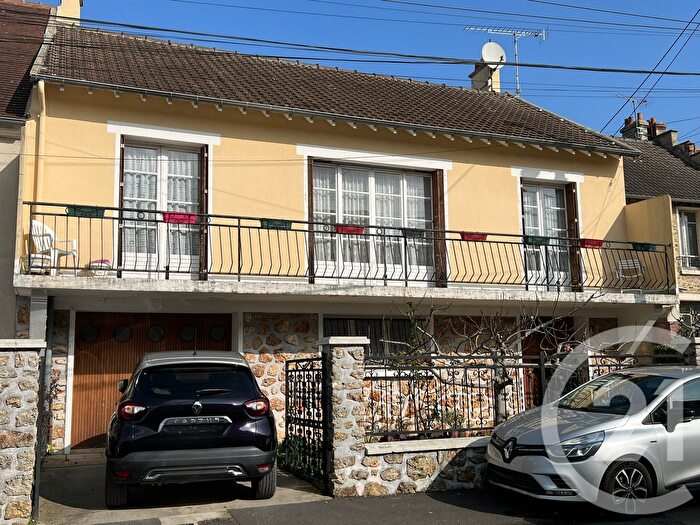 Maison à vendre - Mouroux - 6 pièces - 3 chambres