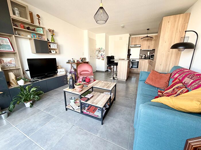 Toulouse, Croix Bénite : Appartement 2 pièces à vendre