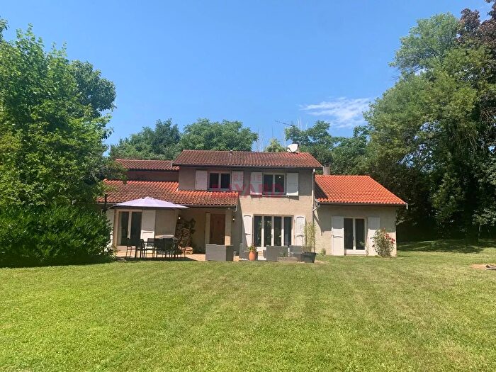 Maison 8 pièces à louer - Collonges-au-Mont-d'Or