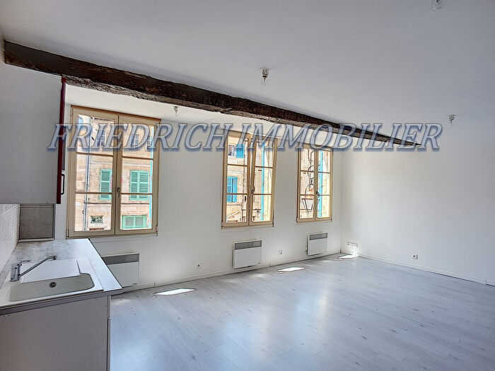 Bar-le-Duc, Ville-Haute : Appartement 3 pièces à louer
