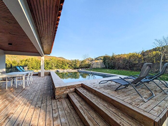 Maison à louer - Salasc - 5 pièces - 4 chambres