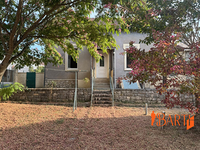 Maison 4 pièces à Saint-Doulchard, à vendre