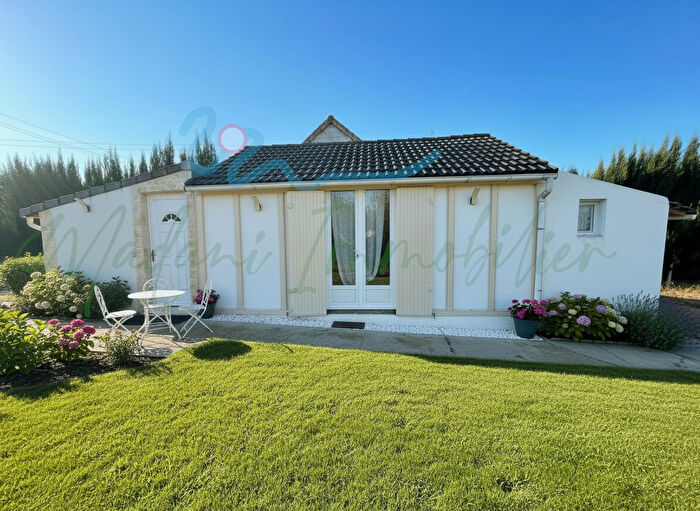 Maison à vendre - Freneuse - 1 pièce