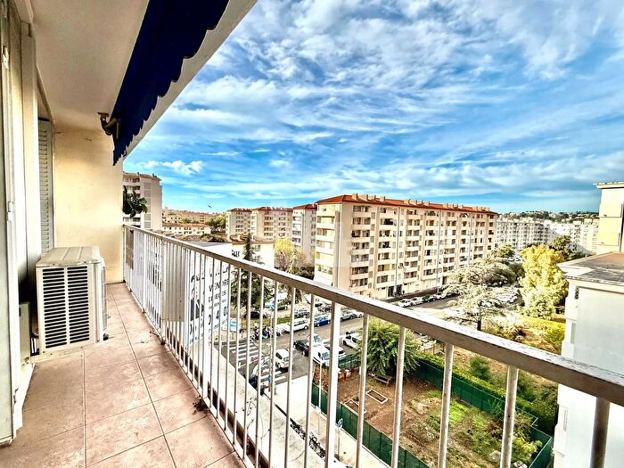 Appartement à vendre - Nice, Saint-Roch - 3 pièces - 2 chambres