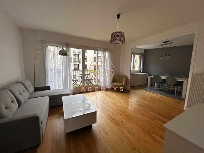 Appartement à louer - Nogent-sur-Marne, Le Port sous La Lune - 3 pièces - 2 chambres