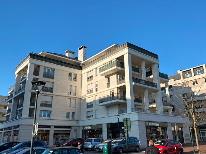 Appartement à vendre - Saint-Gratien, Forum - 2 pièces - 1 chambre