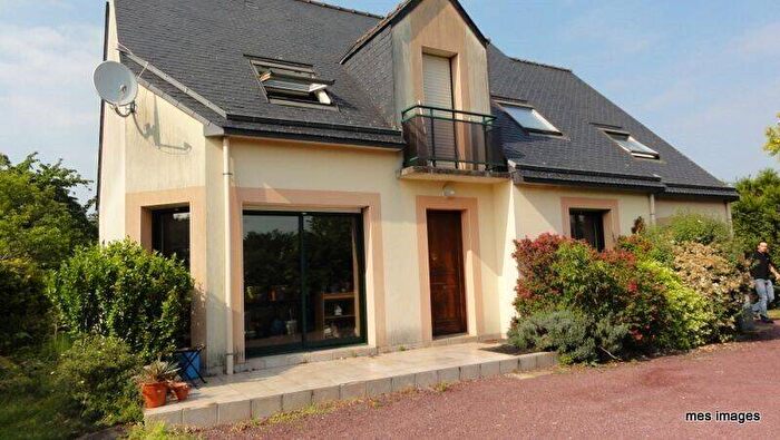 Maison à louer - Centre-Chatelet, Betton - 6 pièces - 5 chambres