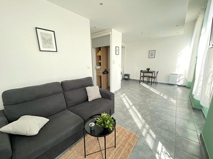 Appartement 1 pièce à Marseille 2ème, Grands Carmes, à louer