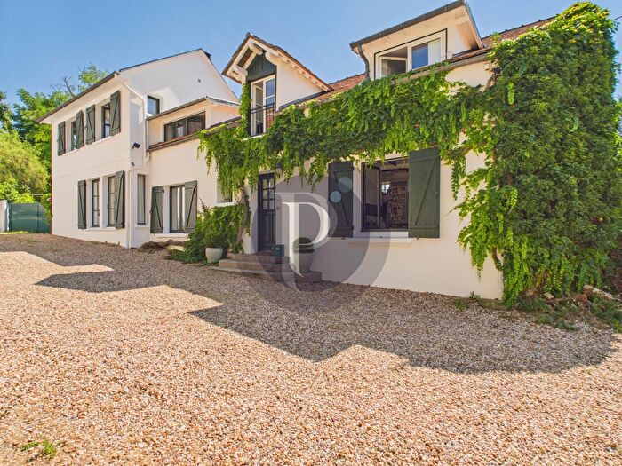 Vauhallan : Maison 6 pièces à vendre