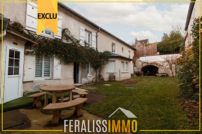 Maison à vendre - Vaux-sur-Seine - 11 pièces - 6 chambres