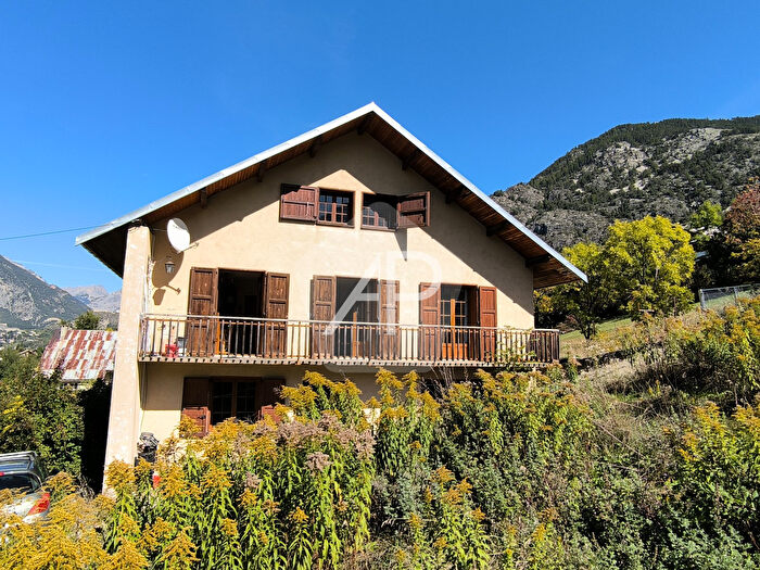 Maison à vendre - Villar-Saint-Pancrace - 8 pièces - 6 chambres