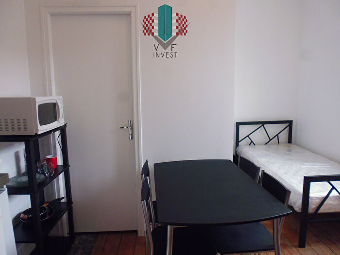 Appartement à louer - Évreux, Clos-au-Duc, Le Buisson - 1 pièce