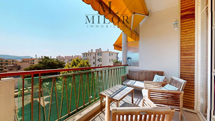 Appartement 4 pièces à vendre - Nice, Saint-Philippe, Estienne d'Orves