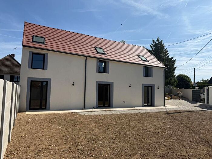 Autruy-sur-Juine - Appartement 4 pièces à vendre