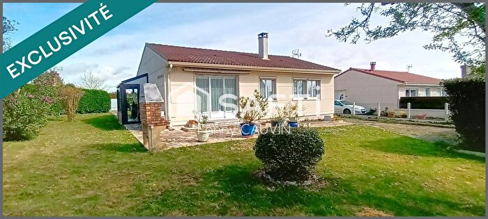 Maison à vendre - Fouquenies - 5 pièces - 3 chambres