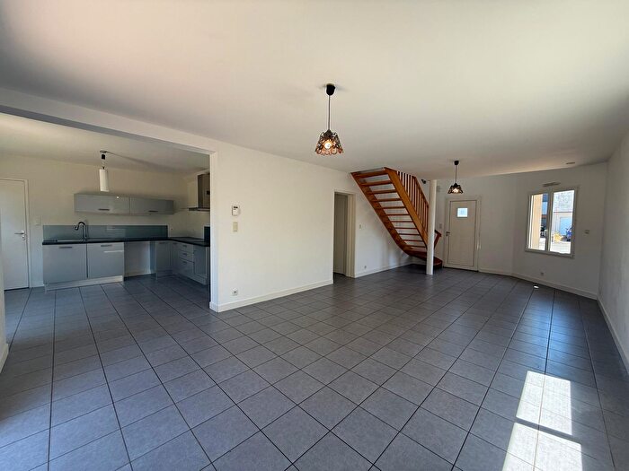 Maison 5 pièces à Bouchemaine, à louer